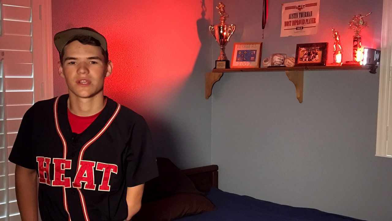 Palm Bay teen with 1 arm chases major-league dreams