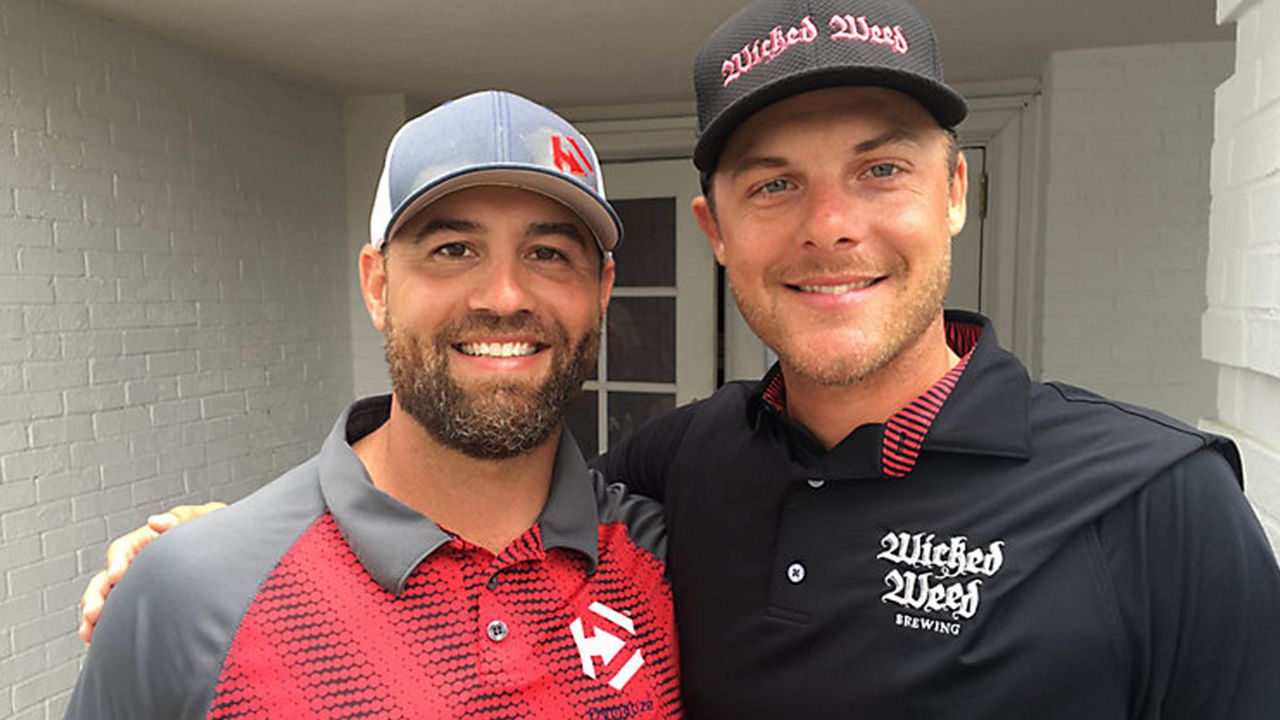 Short Makes Emotional PGA Tour Debut