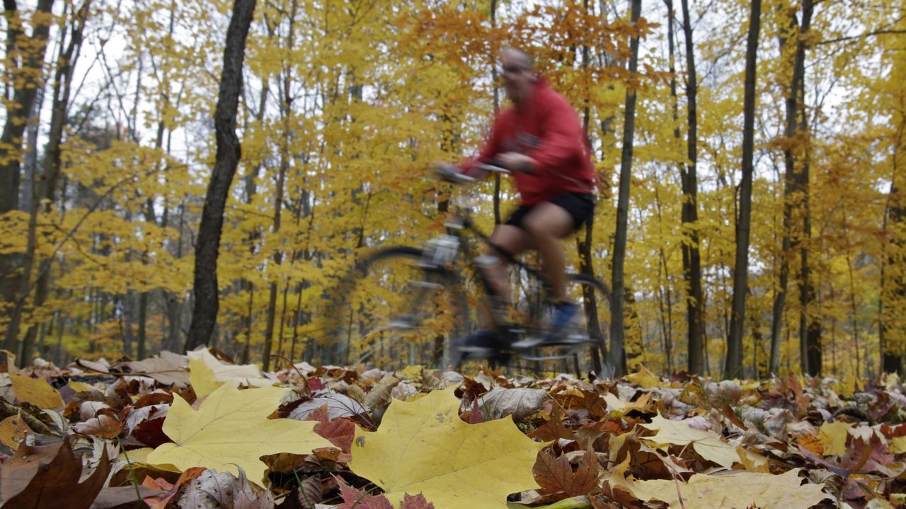 Towpath Trail section opens in Cleveland