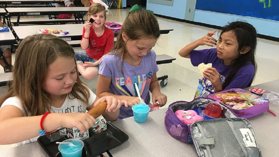 Pasco program to feed more hungry students this summer