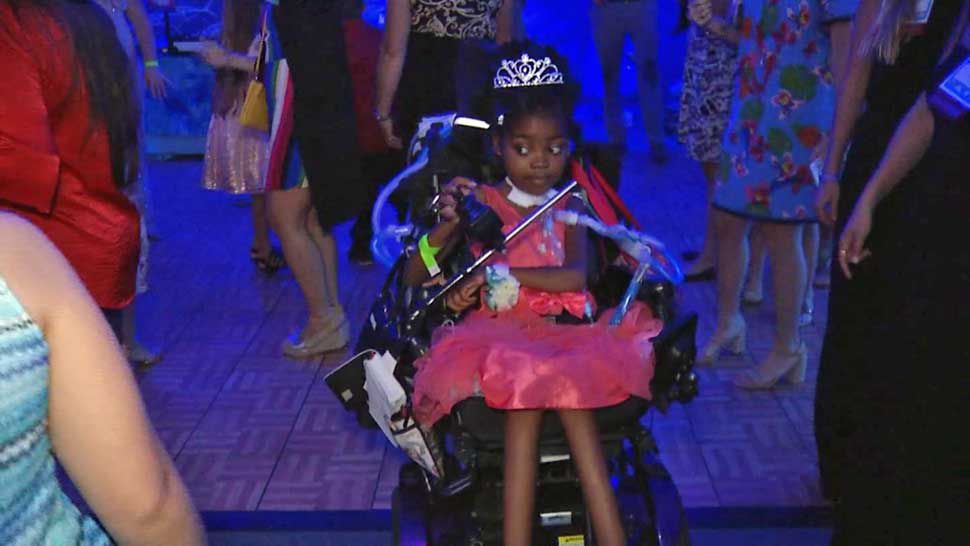 Patients St. Joseph's Children's Hospital Enjoy Prom Night