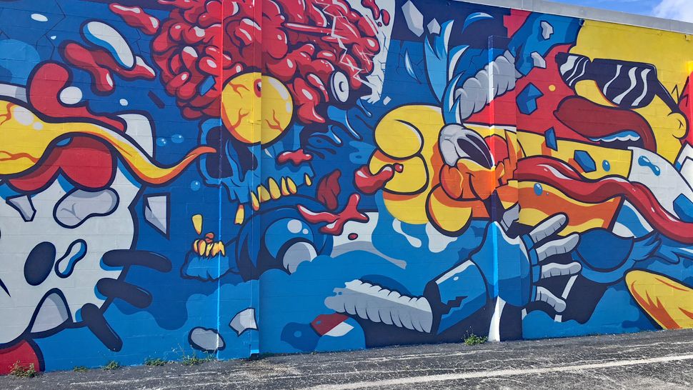 PHOTOS: Melbourne looks at removing controversial mural