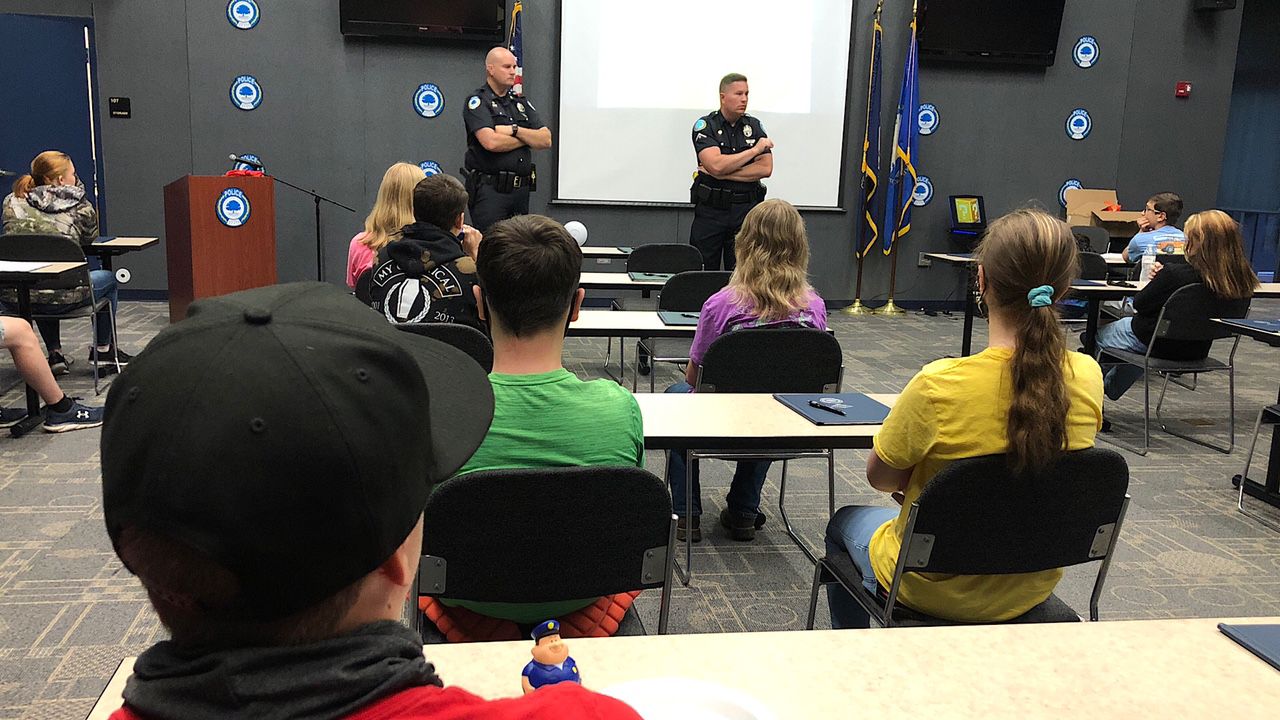 Elizabethtown Police Department has free academy for teens