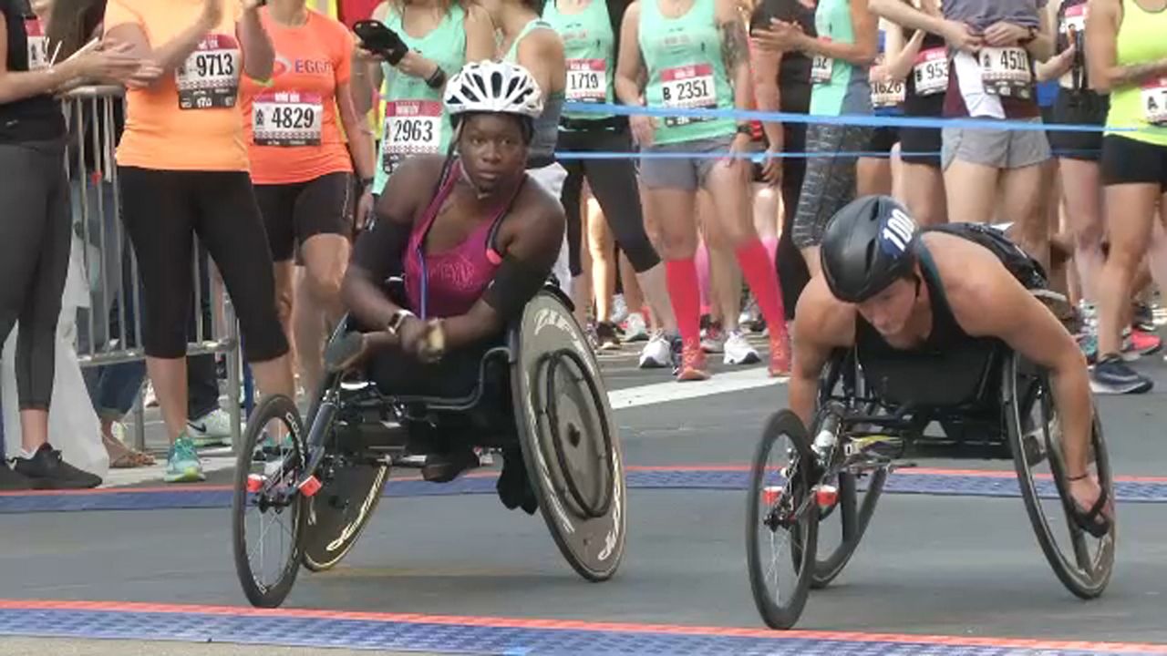 Thousands compete in women-only race in Central Park