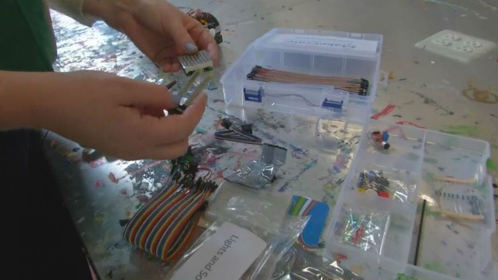 STEM Delivery Kit Brings Science to Doorstep