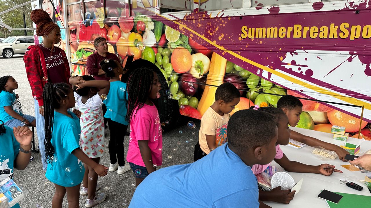'Summer Break Spot' feeds Manatee Co. children during summer