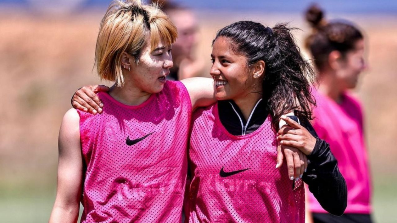 Angel City FC teammates prove friendship has no bounds