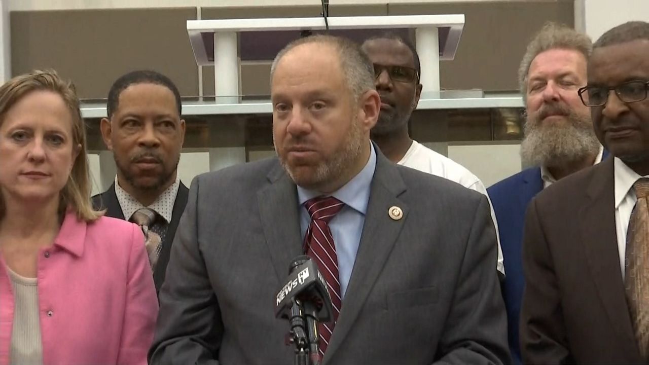 Lancman drops out of Queens DA race, endorses Katz – Efezinox