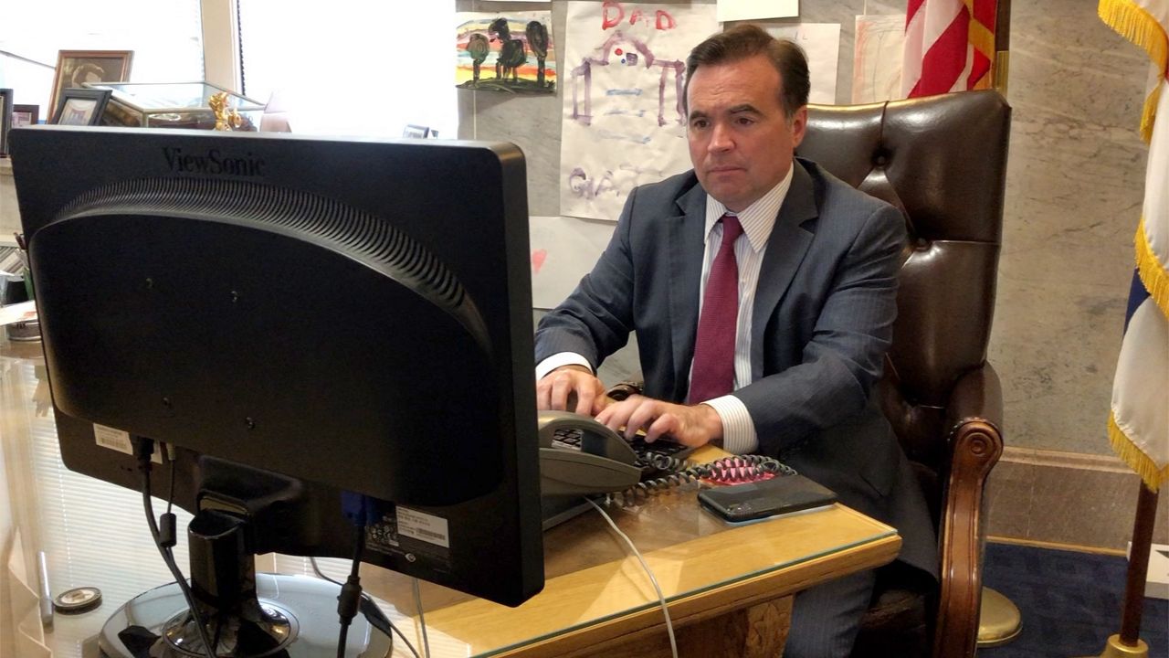 Cincinnati Mayor Shares Lessons Learned