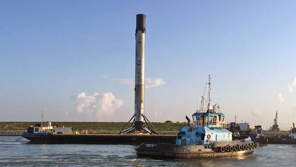 WATCH: Drone ship brings home SpaceX rocket booster