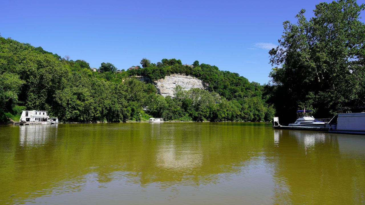 Bourbon boat tours find calm waters after pandemic