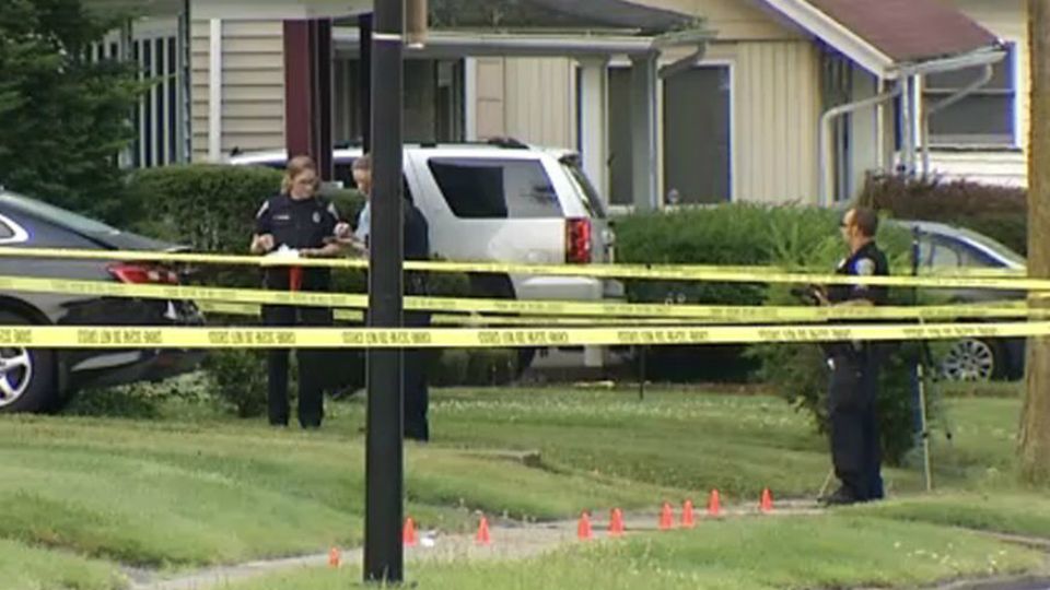 1 Dead, 1 Injured in 2 Overnight Shootings