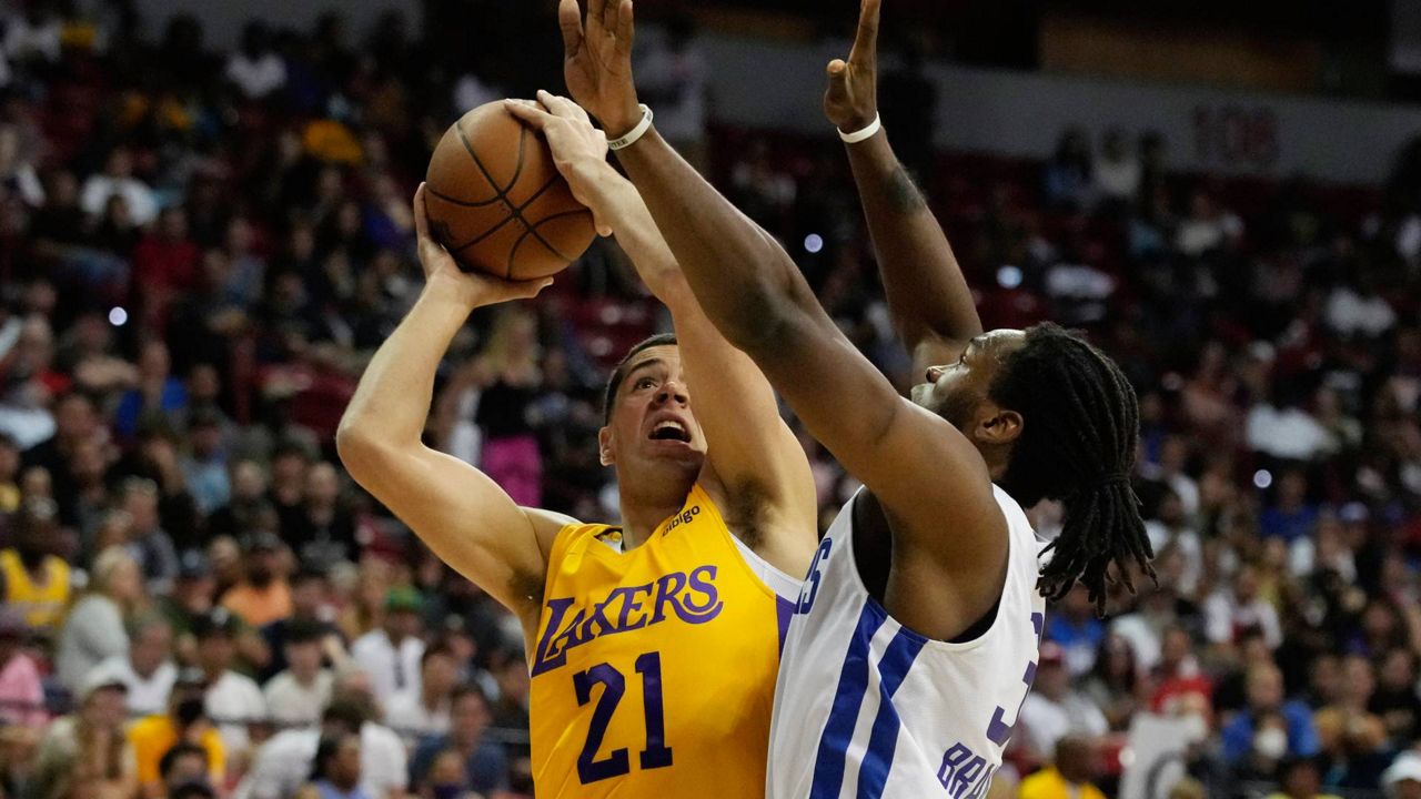 Lakers Rookie Cole Swider Joins the Podcast…