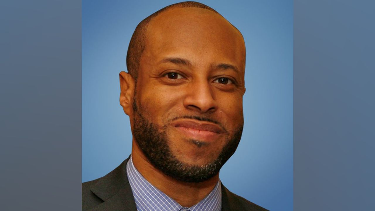 Man found not guilty in murder trial of former aide to Cuomo