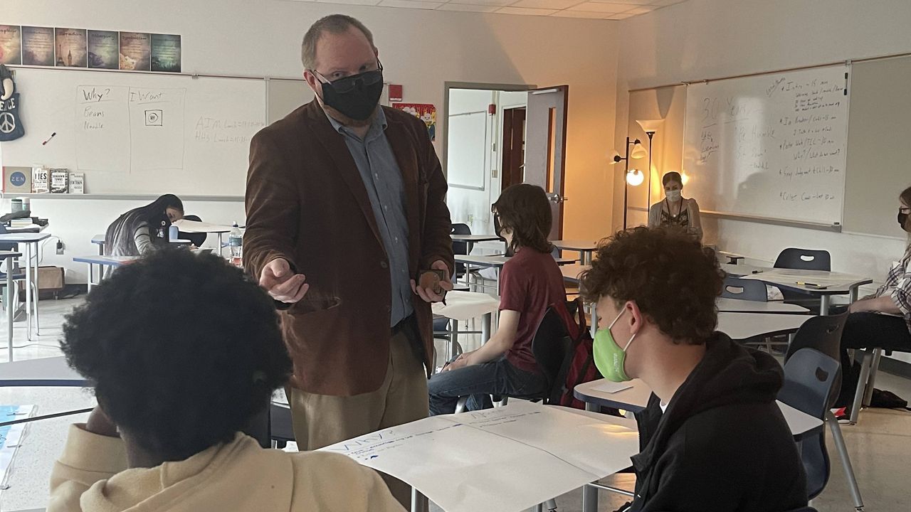 JCPS employees must be vaccinated or get tested regularly