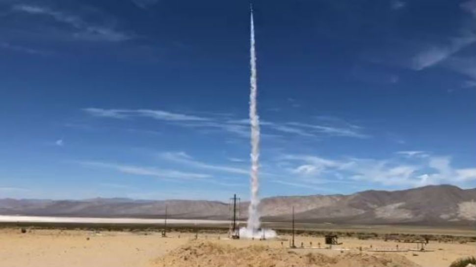 Young Rocket Scientists Attempt to Launch Rocket 45,000 Feet