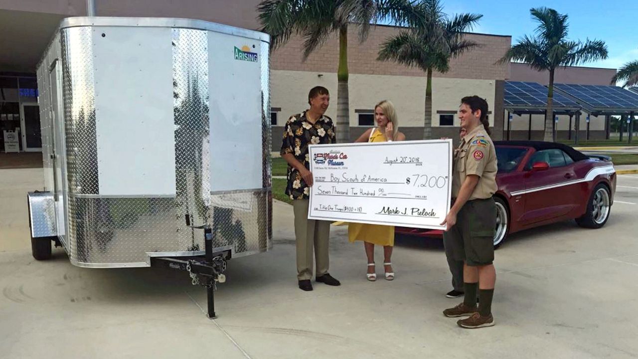 Melbourne man donates new trailer to Boy Scout troop