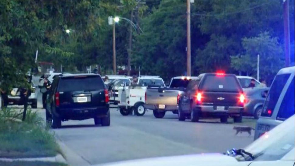 Officer-involved shooting injures 1 amid Hondo investigation