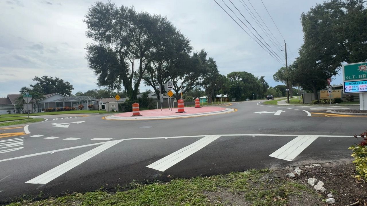 Some Bradenton residents torn over mini roundabouts