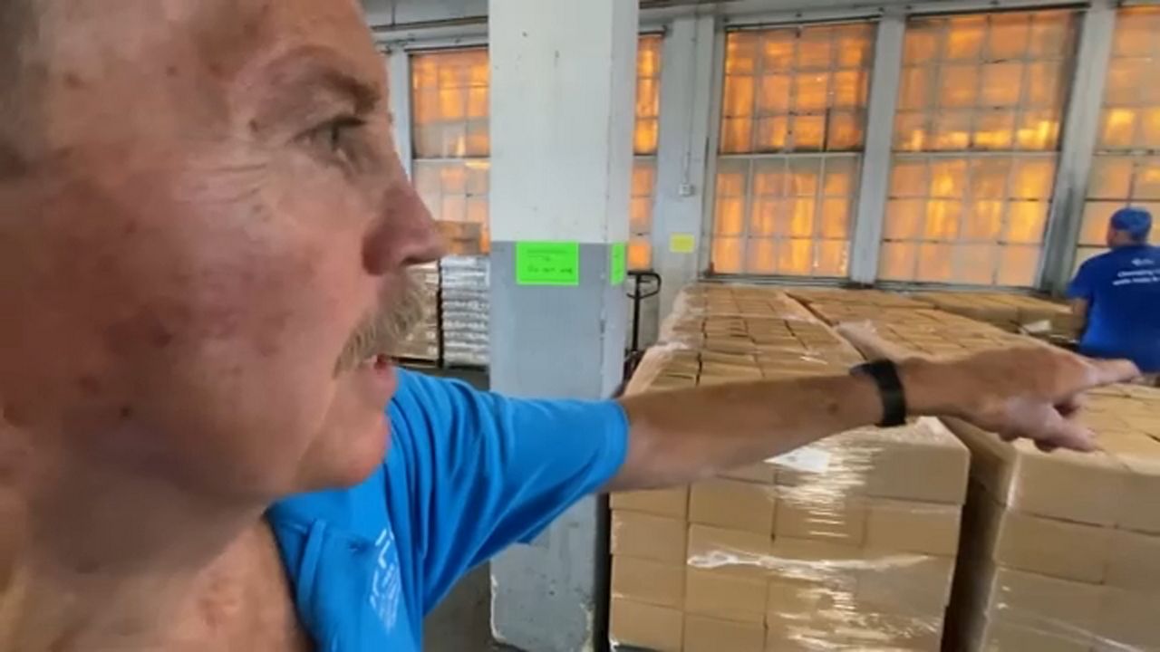 Retired chemical engineer helps feed the hungry in Pinellas