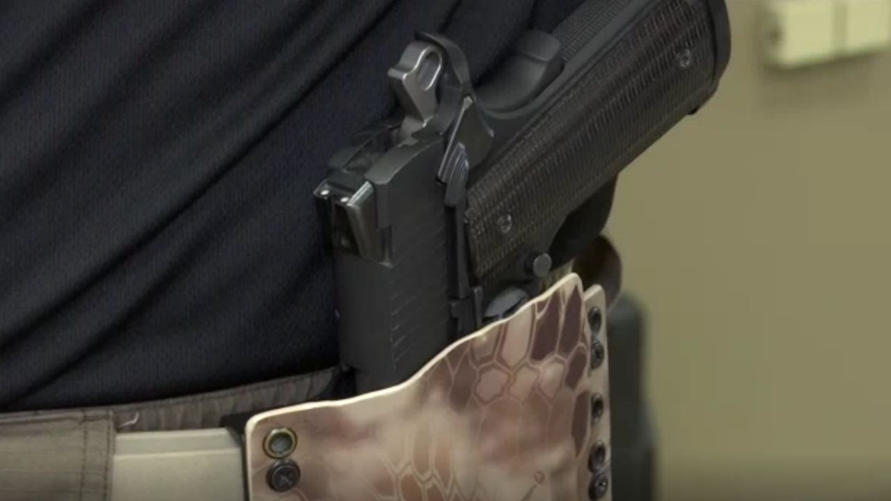 Walgreens and Walmart Ban Open Carry from Stores