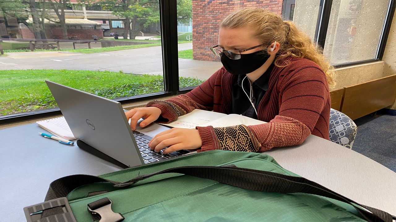 Remote Learning Concierge Program Helps Online Students