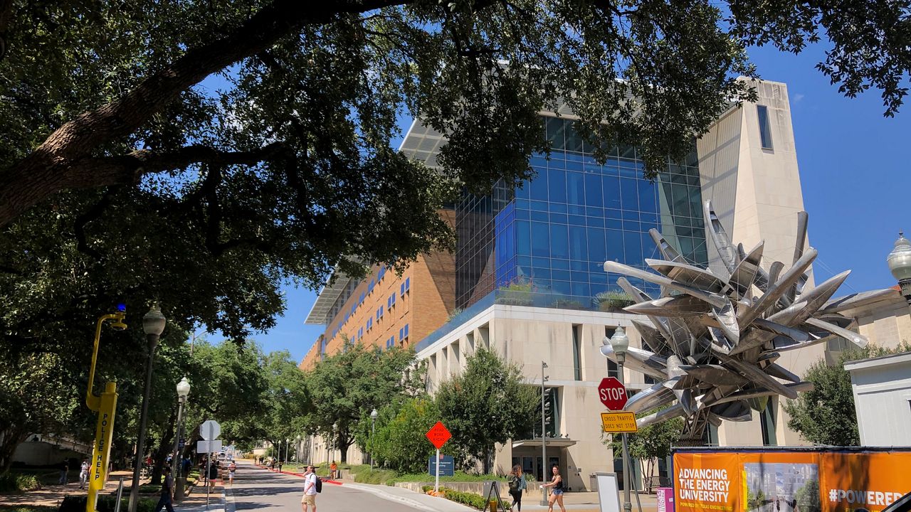 College Students Seek out Virtual Internships