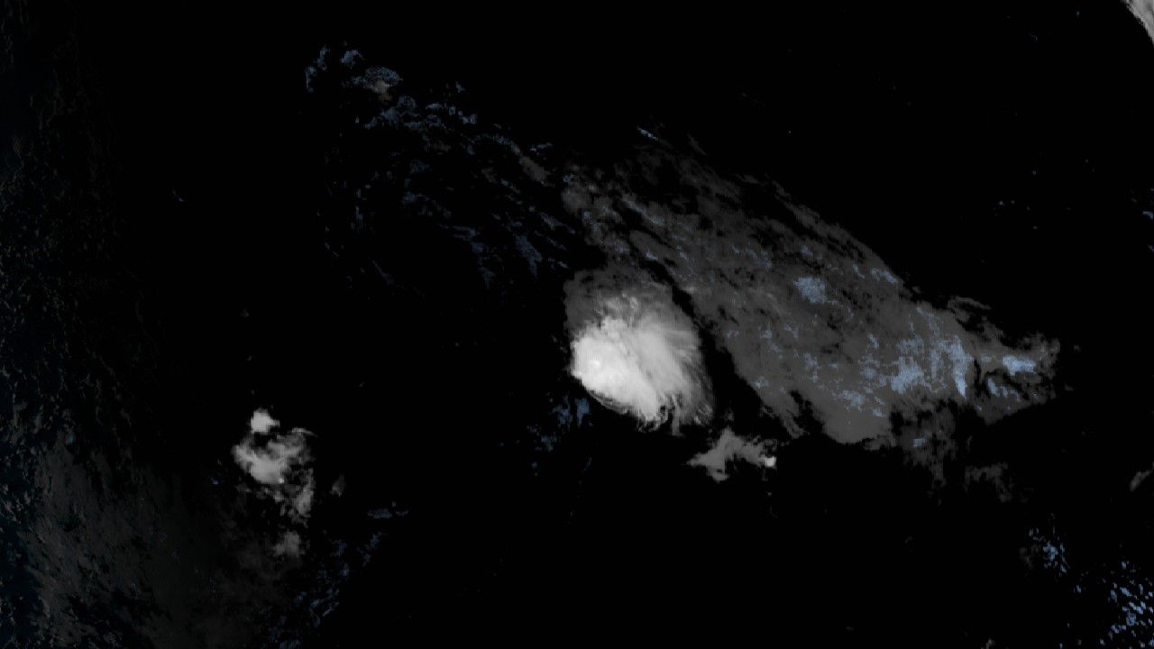 Tropical Storm Rose stayed over open water