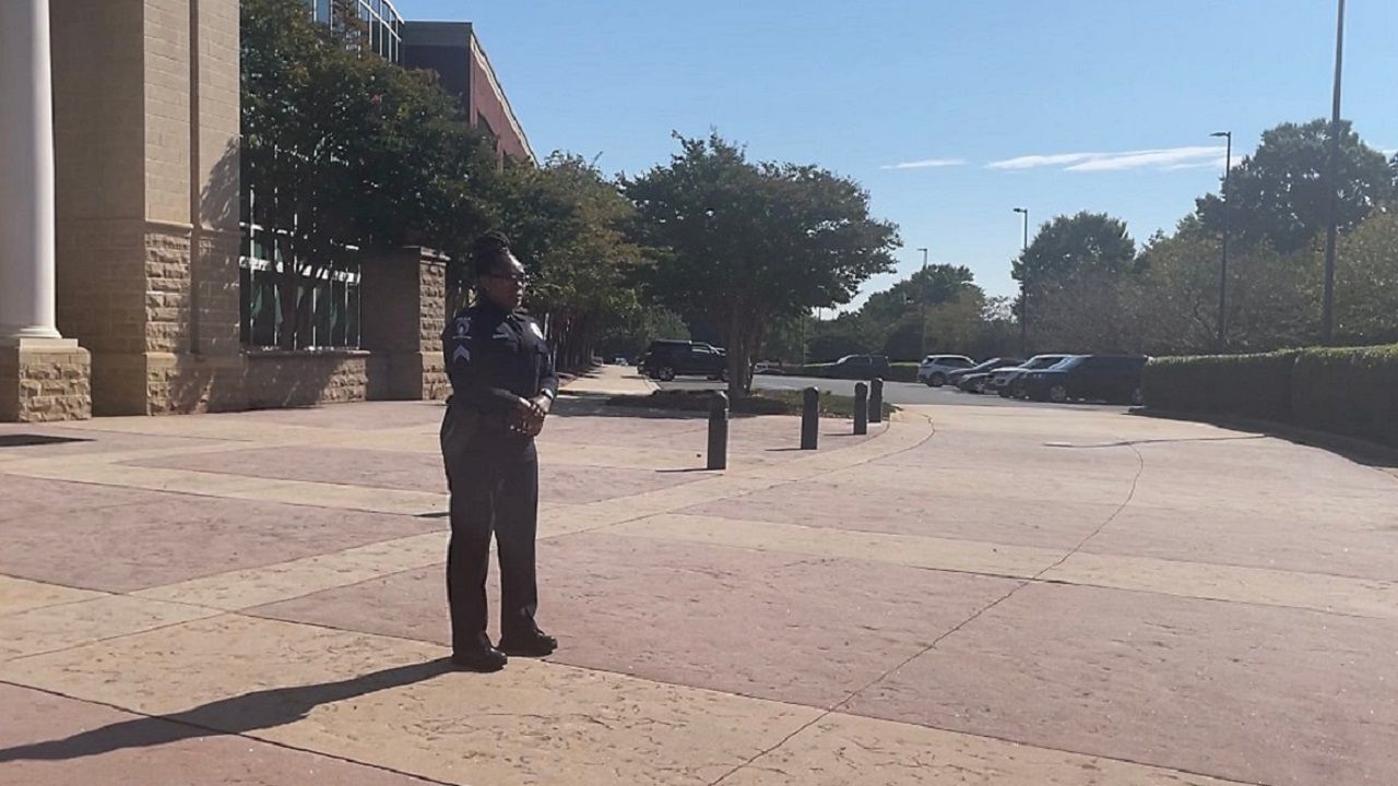 CMPD bumping up recruiting efforts