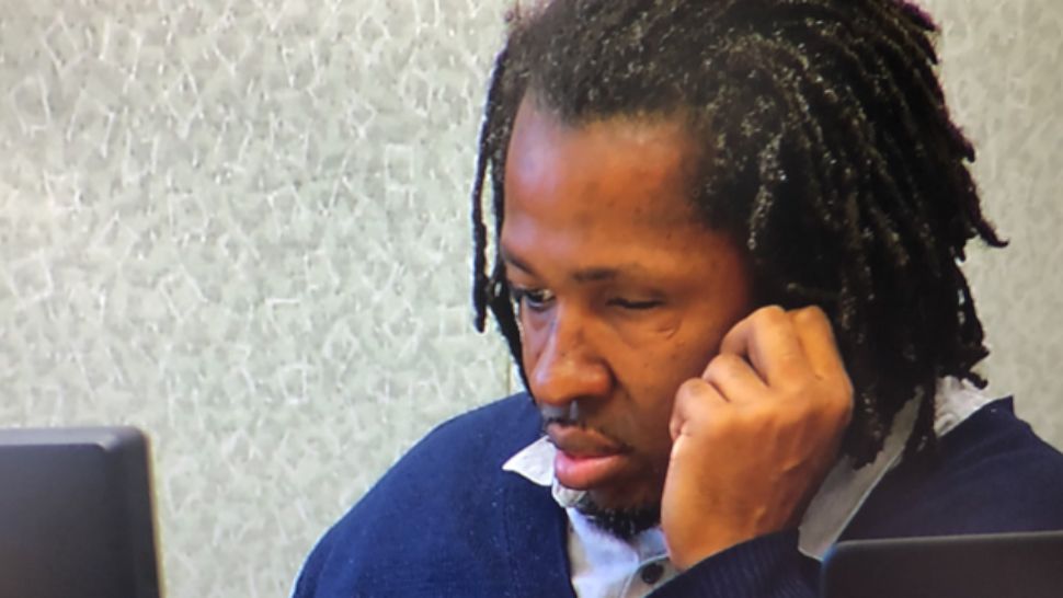 Jury Selection Resumes in Markeith Loyd Trial