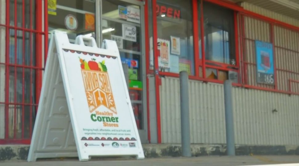 "Healthy Corner Stores" Initiative Shows Progress on the South Side