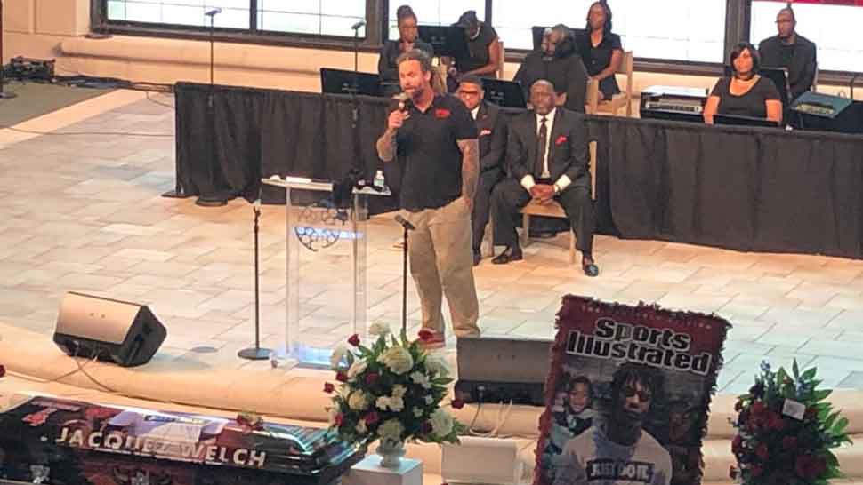 mourners gather funeral jacquez welch st petersburg