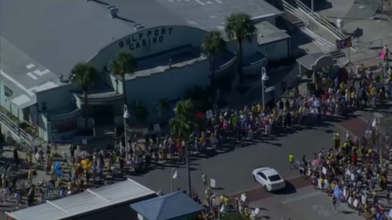 Protesters gather in Tampa Bay, Orlando for 'No Kings'