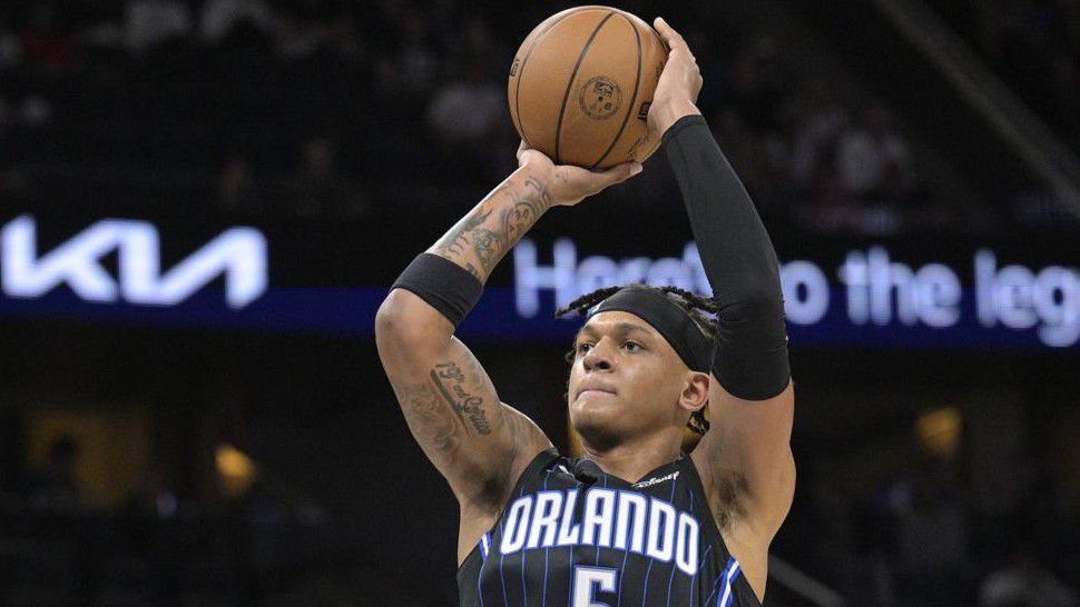 Paolo Banchero leads Orlando Magic to first win