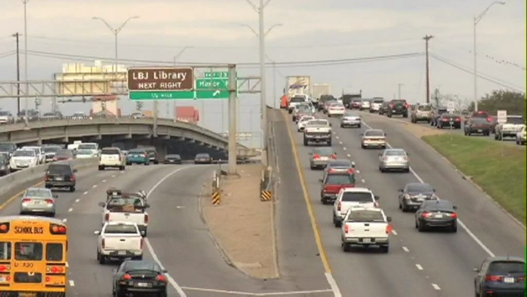 Austin I-35 makeover plan could include two toll lanes