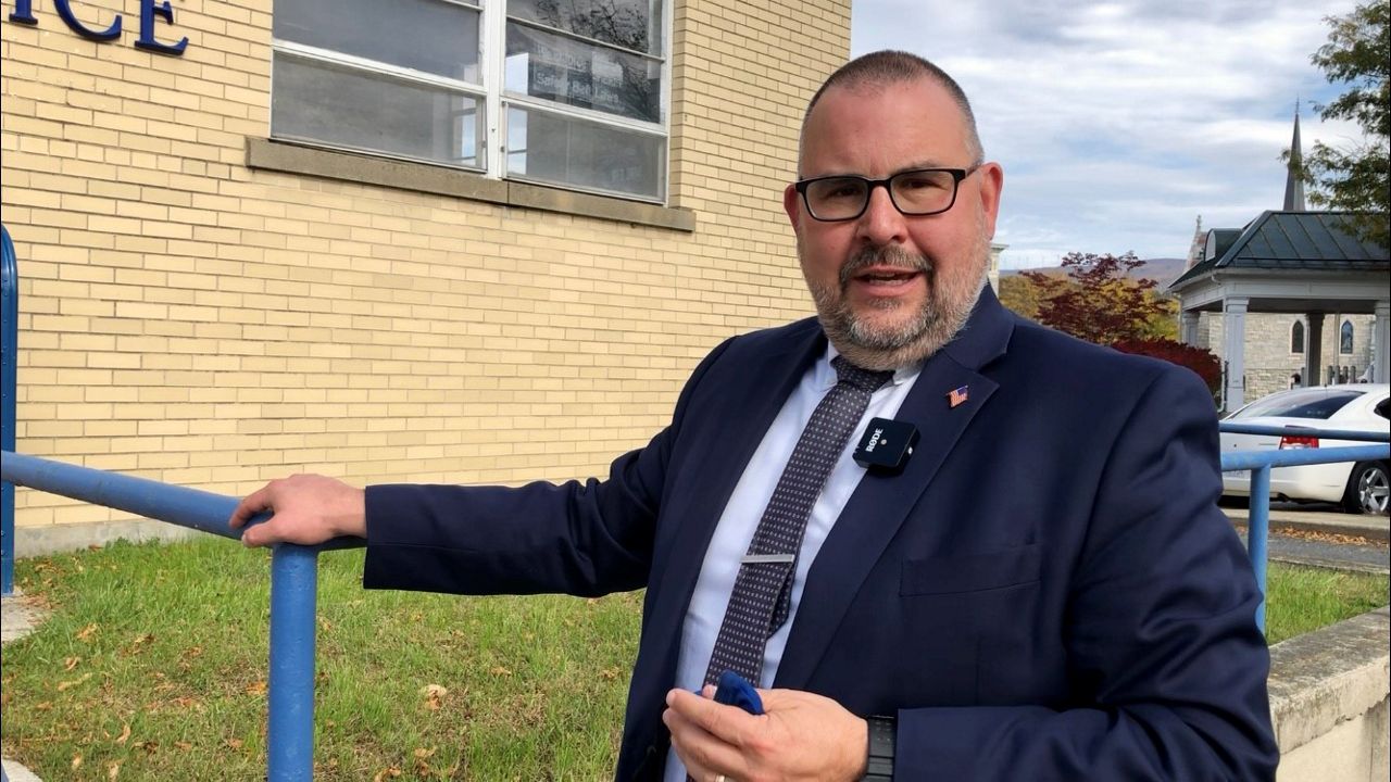 Mayor Bernard claims Rep. Barrett made threat during call