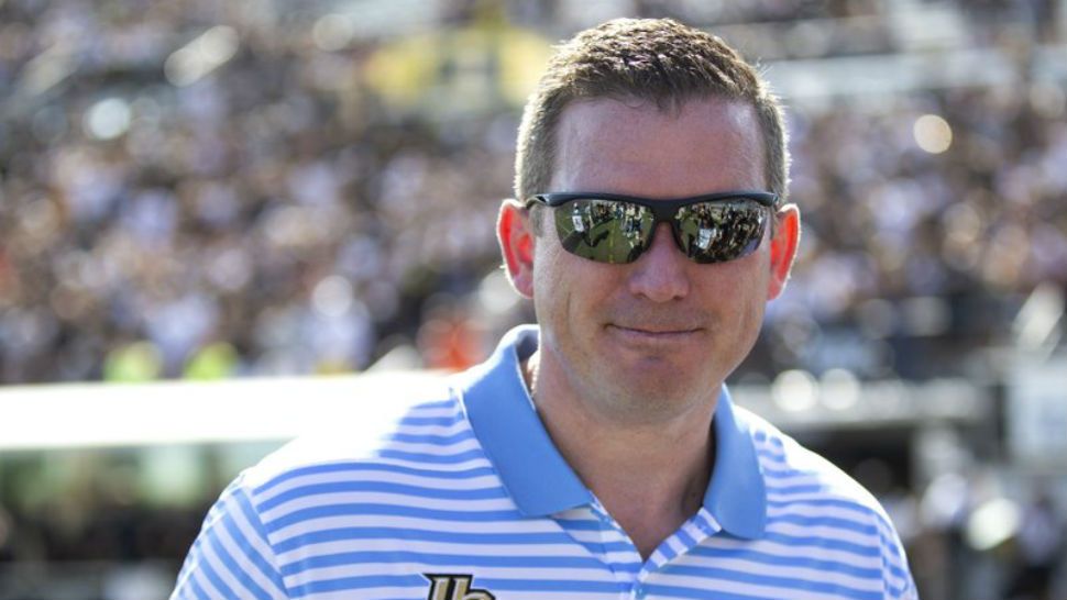 ucf-ad-danny-white-signs-five-year-deal