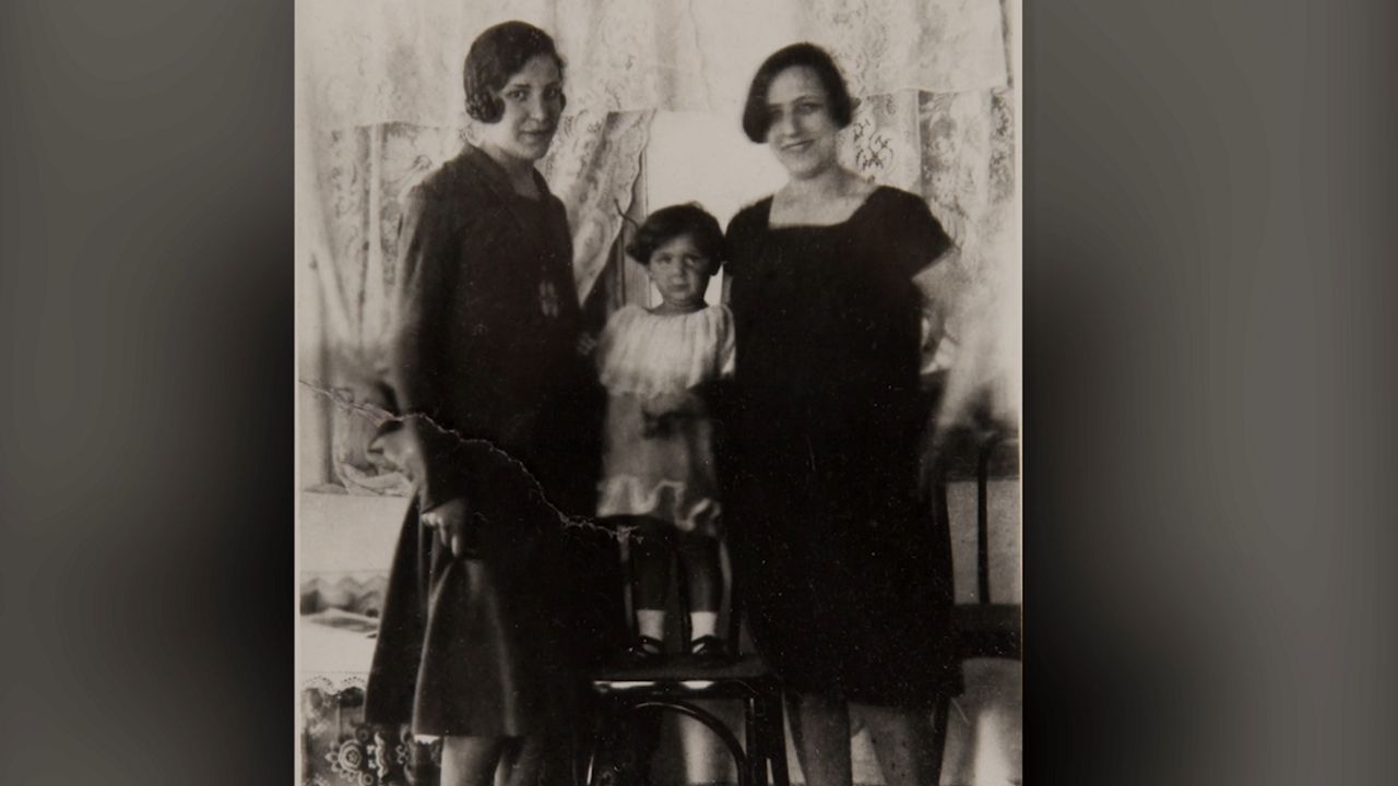 Holocaust Survivor Recalls Her Lost Community