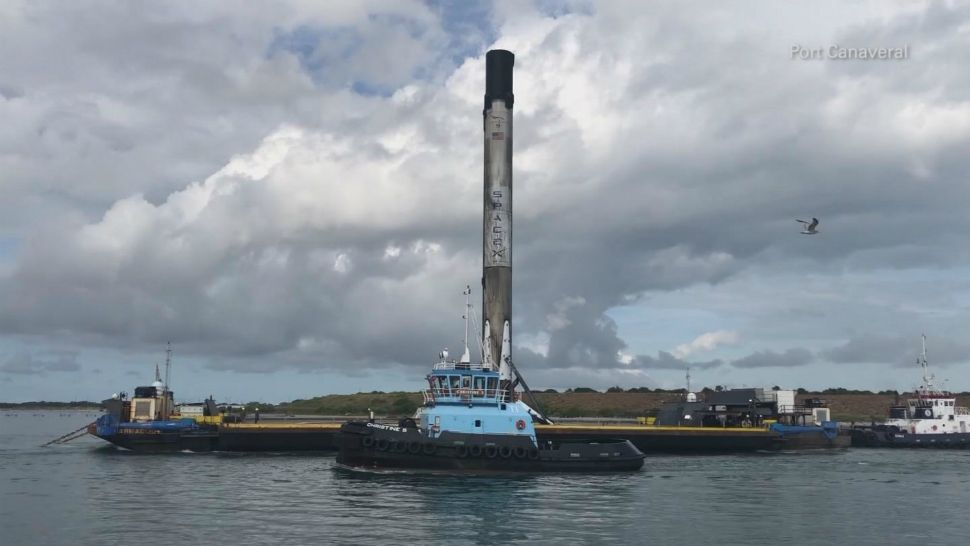 SpaceX Falcon 9 Booster Returns to Port Canaveral