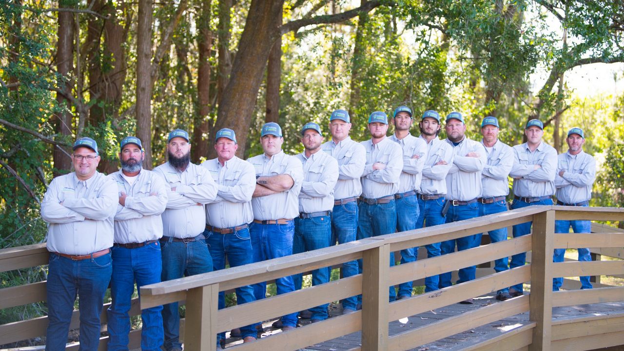 Florida linemen head to Guatemala to install power