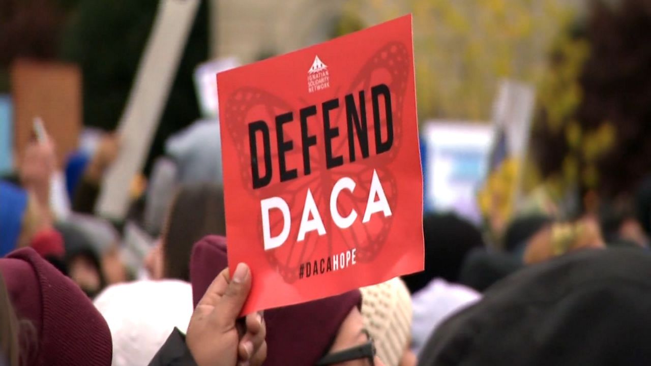 Conoce qué nuevas aplicaciones para DACA serán aceptadas