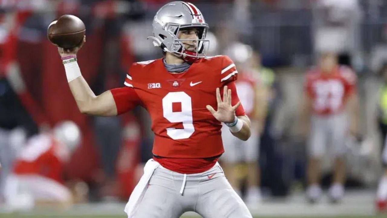 Florida picks ex-Ohio State QB Miller to start in Vegas Bowl