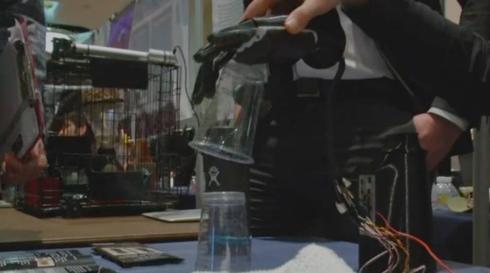 UTSA Engineering Students Create Groundbreaking Robotic Arm