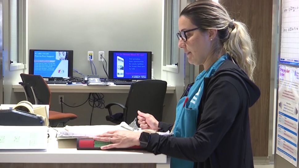 House Bill Aims to Alleviate Dangers of Overworked Nurses