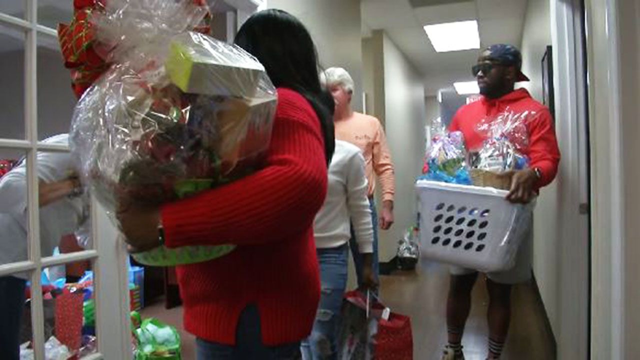 Meals on Wheels Delivers Food to Seniors in Sanford