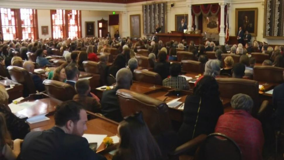 Texas Lawmakers Back to Work for 86th Legislative Session