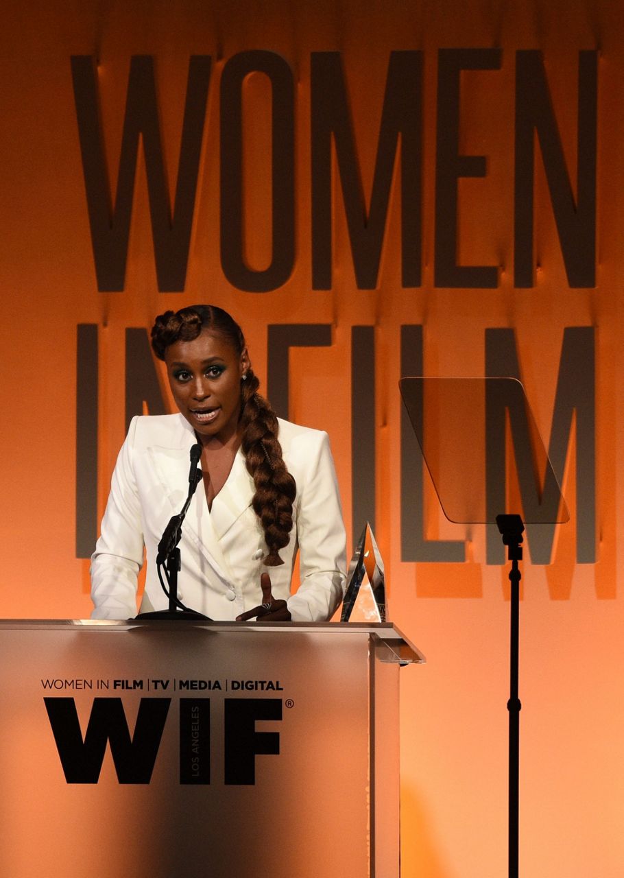 Amy Poehler, Issa Rae recognized for their entrepreneurship