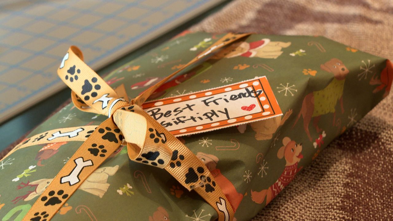 Gift-wrapping company turns gifts into ones that give back