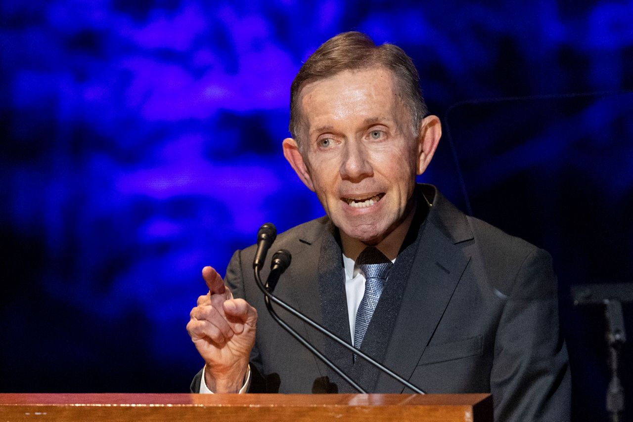 Jerry Lee Lewis, Keith Whitley join the Country Hall of Fame