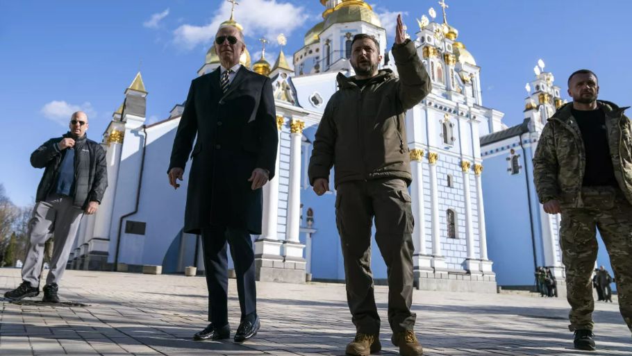 Biden delivers rallying cry in Warsaw